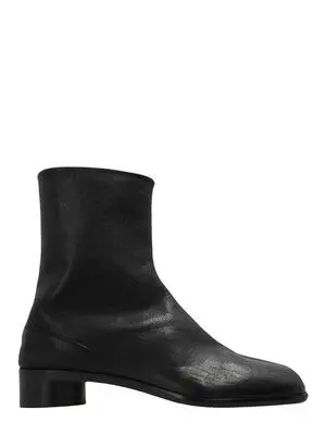 MAISON MARGIELA Tabi Ankle Boot - Black