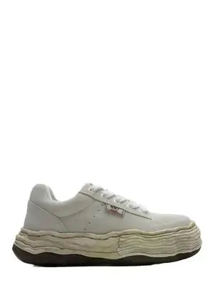 Mihara Yasuhiro Oliver Og Distressed Sole Sneakers - White
