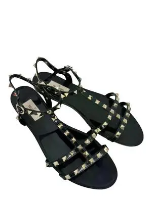 Valentino Garavani Valentino Garavani Rockstud Embellished Jelly Sandals Black