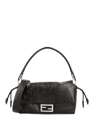 Fendi Baguette Soft Medium In Crackled Leather - Black