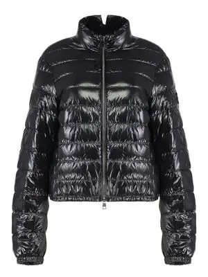 Moncler Knut Down Jacket With Logo Patch - Black