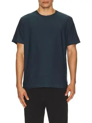 Vuori Strato Tech Tee In Blue - Navy Heather