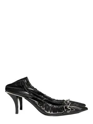 Gucci Vittoria Pump With Horsebit Detail - Black