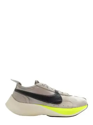 Nike Moon Racer Sneakers - Neutrals