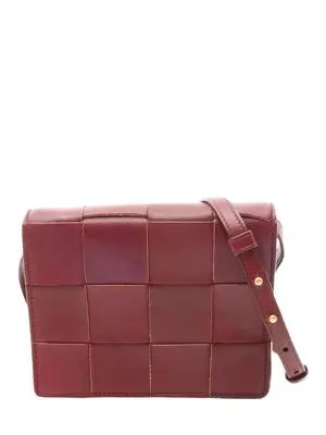 Bottega Veneta Maxi Intrecciato Shoulder Bag - Red