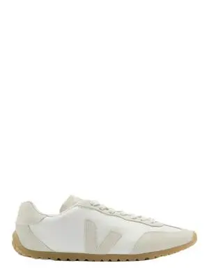 VEJA Gt Leather Sneakers - White