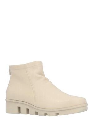 L'AMOUR DES PIEDS Hadirat Leather Bootie - Cream