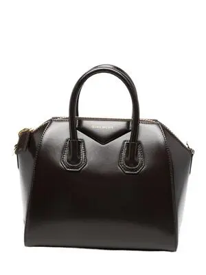 Givenchy 19 Cm X 26 Cm X 13 Cm Mini Calf Leather Shoulder Bag With Gold-tone Hardware - Marrone