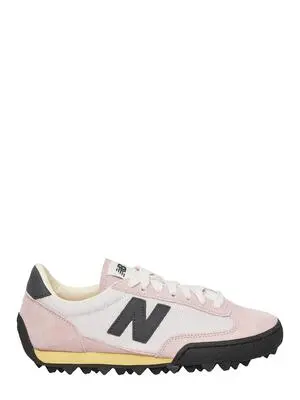 NEW BALANCE Gator Run Athletic Sneakers - Pink