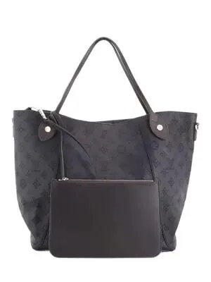 LOUIS VUITTON Mahina Leather Shoulder Bag - Black