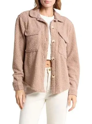 BEACHLUNCHLOUNGE Tory Boxy Crop Faux Shearling Shirt Jacket - Camel