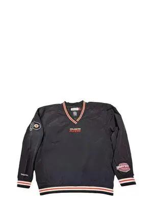 Mitchell & Ness Logo Patch V-neck Sweater - Black