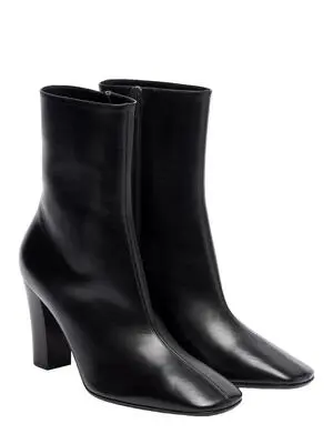 THE ROW Cindy Leather Ankle Boots - Black