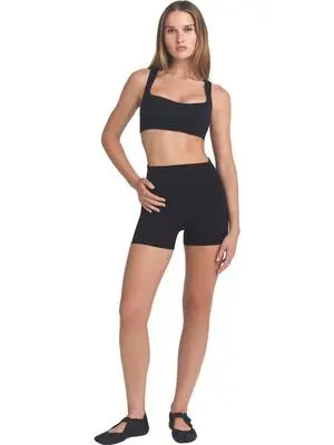 SKIMS Racerback Bra | Black | | Nike Studio Stretch - Obsidian
