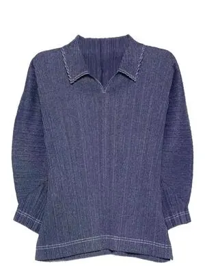 Issey Miyake V-neck T-shirt With Three-quarter Sleeves And Contrast Stitching - Blue