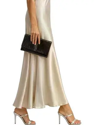POCHE PARIS Crinkled-effect Chain-link Clutch Bag