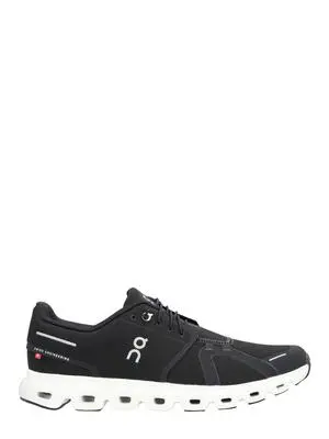 On Low-top Round-toe Sneakers - Black