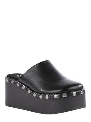 Bc Footwear BC Footwear Faux Leather Platform Clogs With Stud Detailing Black