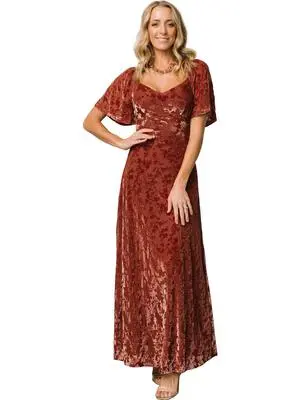 XH TEXTILES Everley Velvet Maxi Dress Cinnamon