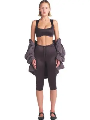 SKIMS Wide Scoop Bra | Deep Neutral | | Nike Satin Shine - Phoenix