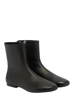 SOULIERS MARTINEZ Molli Leather Ankle Boots - Black