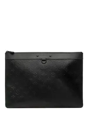 LOUIS VUITTON Monogram Shadow Discovery Pochette Clutch Bag - Black