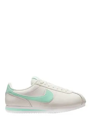 Nike Cortez Sneakers - White