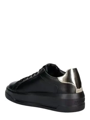 Moschino Heart Motif Logo Plaque Sneakers - Black