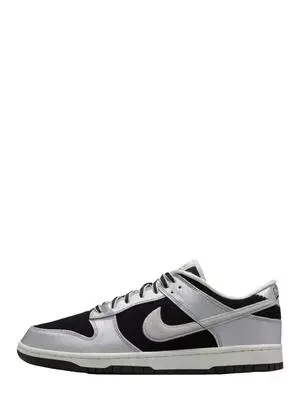 Nike Nike Dunk Low Retro Sneakers Silver
