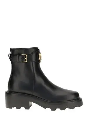 Valentino Garavani Leather Ankle Boots With Buckle Detail - Black