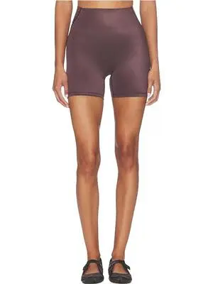 NIKESKIMS Nikeskims Shine Bonded Waist 5 Inch Short In Brown.