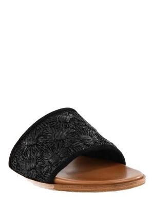 Seychelles Dakota Woven Slide Sandals - Black