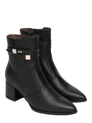NEROGIARDINI Leather Block Heel Booties With Buckle Straps - Black