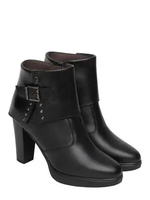 NEROGIARDINI Platform Cuff Bootie With Studded Buckle - Black