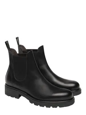 NEROGIARDINI Leather Chelsea Boots With Lug Sole - Black