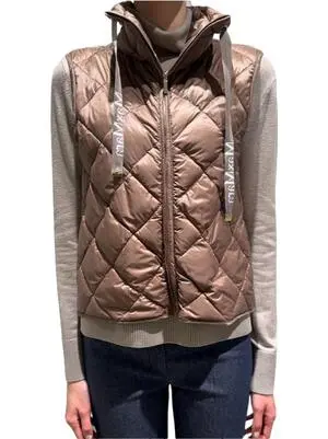 Max Mara High-necked Sleeveless Cotton Coat Winter Camel