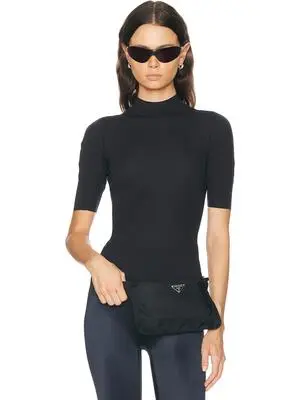 NIKESKIMS Weightless Short Sleeve Top - Obsidian