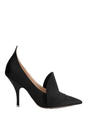 Dior Masquerade Pump - Black