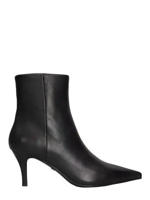 Lola Cruz Pointed-toe Stiletto-heel Ankle Boots - Black