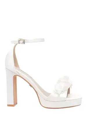 BUFFALO Floral Detail Platform Sandals - White