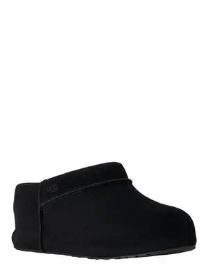 UGG Genuine Shearling Lined Leather Clog - Black