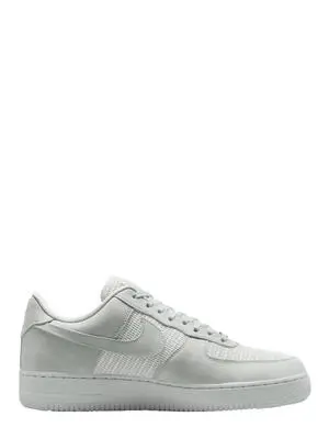 NIKE Nike Air Force 1 '07 LV8 Low-Top Sneakers