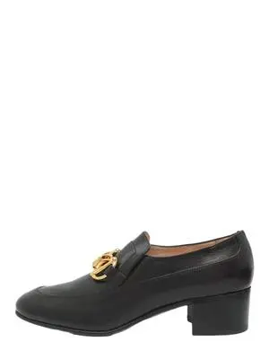 GUCCI Gucci Leather Chain Heeled Loafers