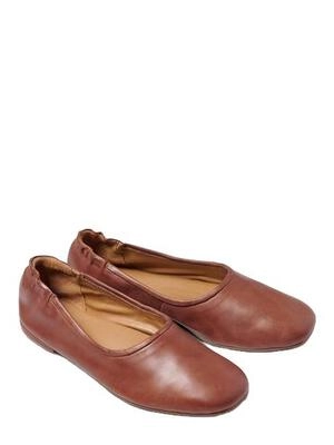 Beek Swan Leather Ballet Flat - Cognac