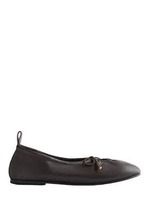 Quince Italian Leather Keyhole Ballet Flat - Coffee Bean