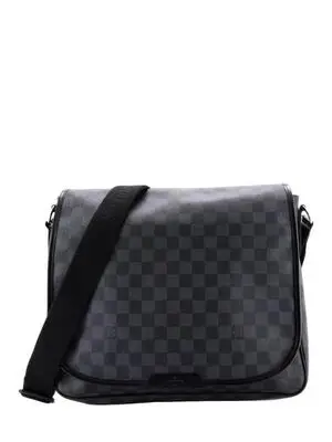 LOUIS VUITTON Daniel Messenger Bag Damier Graphite Mm Crossbody Bag - Black