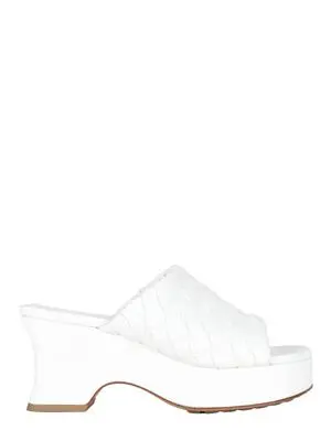 Bottega Veneta Rosita Kitten Wedge Mule - Alabaster