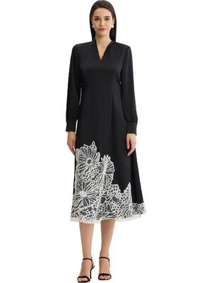 Misook Fit & Flare Lace Maxi Dress - Black/white