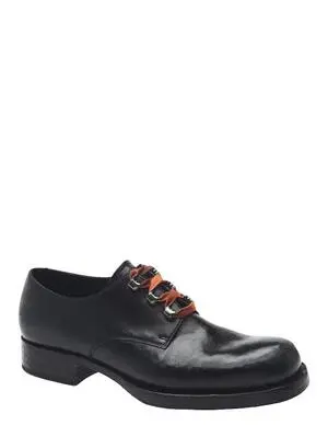 Prada Vitello Hammer 2 Plain Toe Derby - Nero