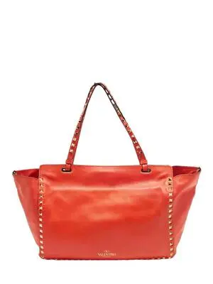 Valentino Garavani Valentino Garavani Medium Rockstud Trapeze Tote Bag Red